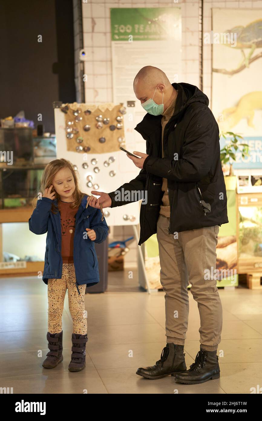 Tiny picture hi-res stock photography and images - Alamy