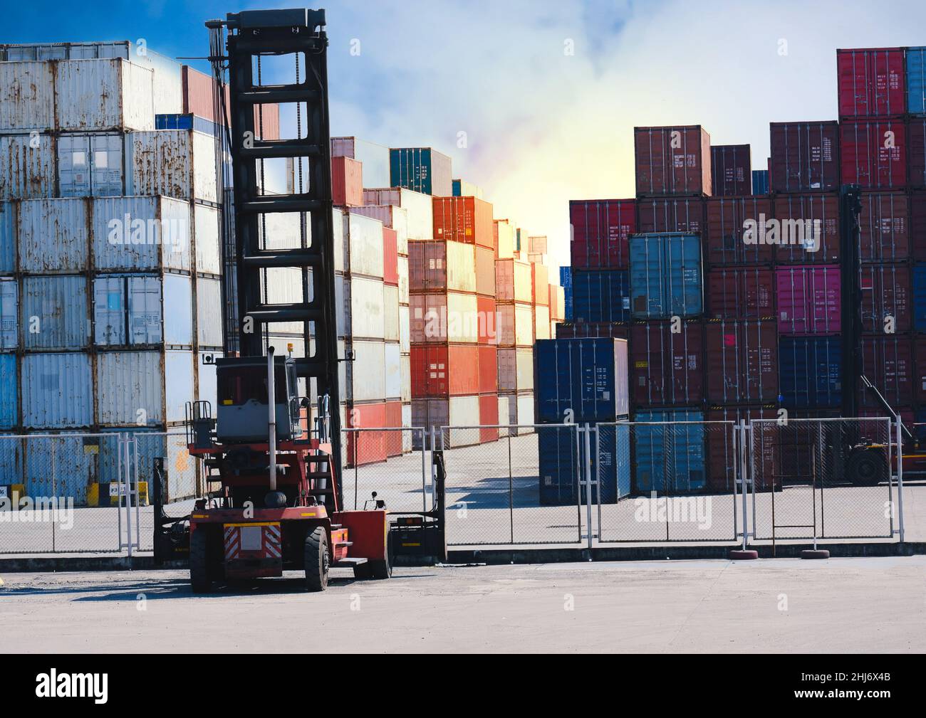 container forklift in the container yard Stock Photo - Alamy