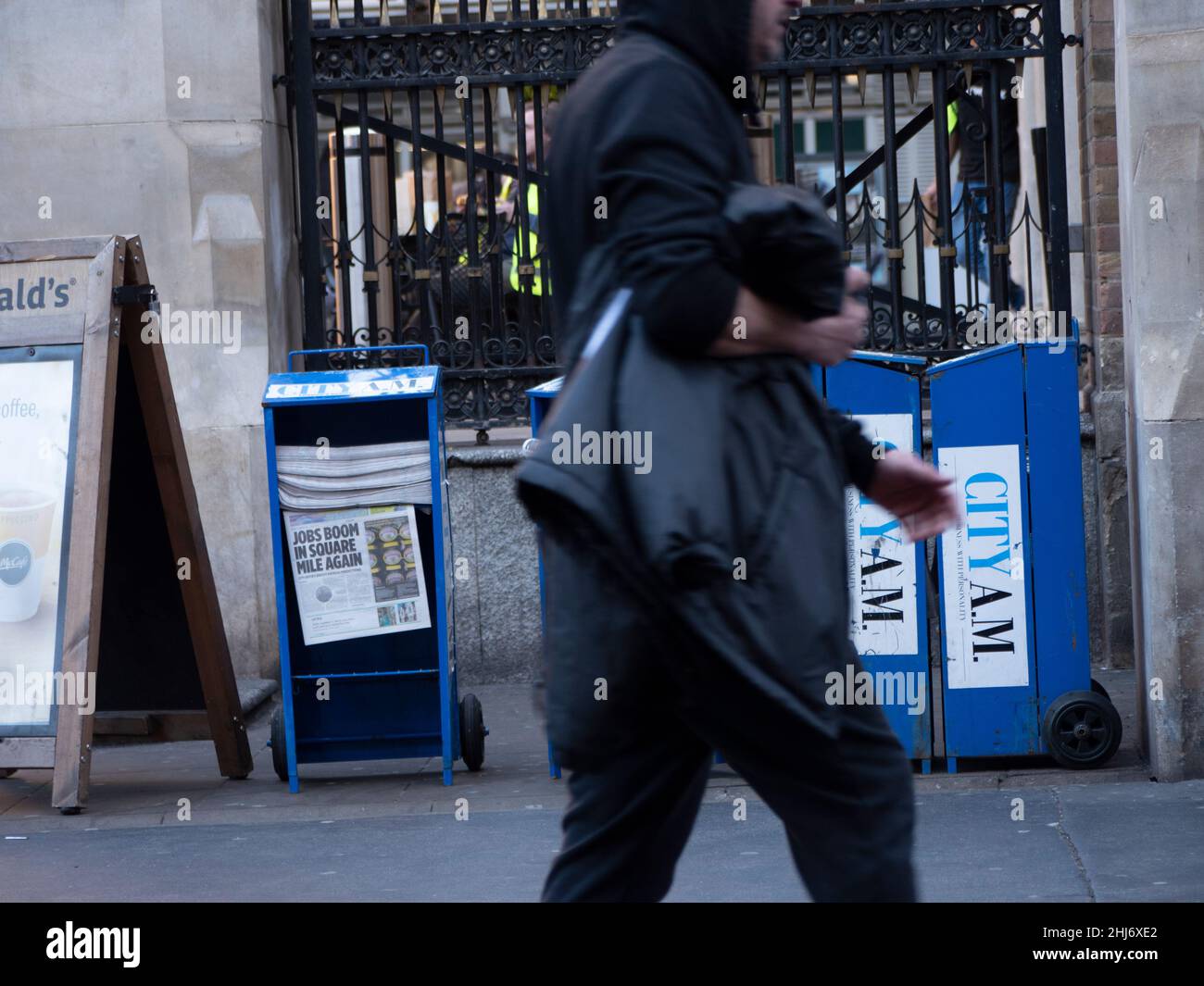 City am newspaper london hi-res stock photography and images - Alamy