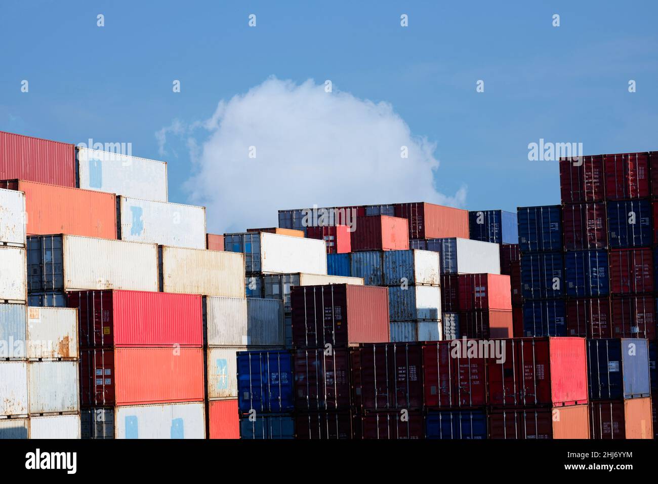 Container ship side view hi-res stock photography and images - Alamy