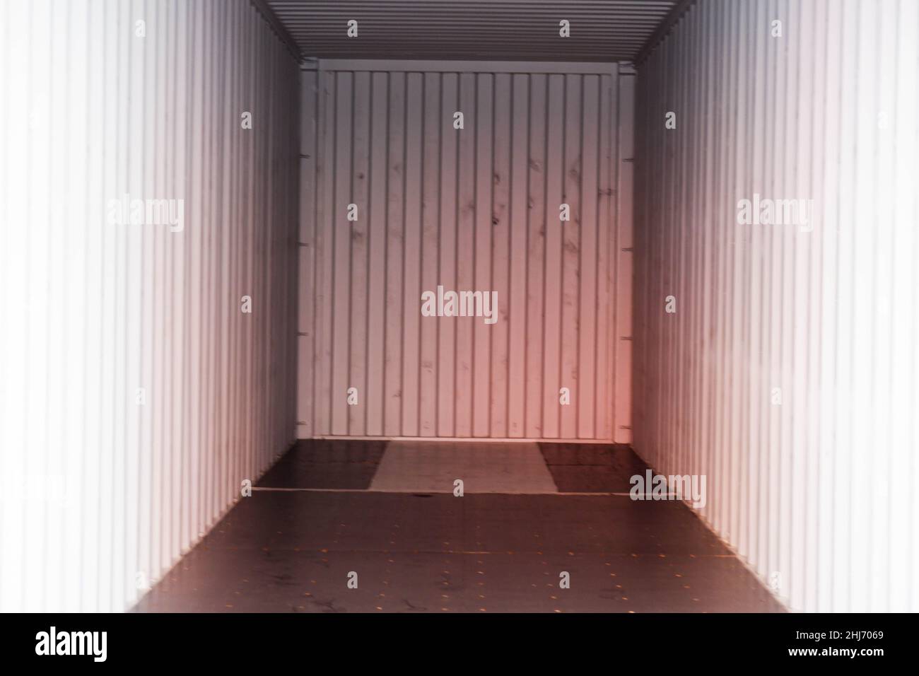 Shipping container house hi-res stock photography and images - Alamy