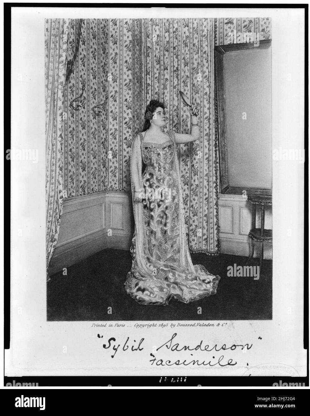Sybil Sanderson, full-length portrait, standing, facing right, holding ...