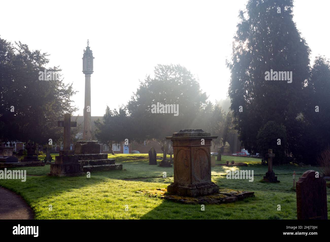 St. Cassian’s churchyard, early morning in winter, Chaddesley Corbett ...