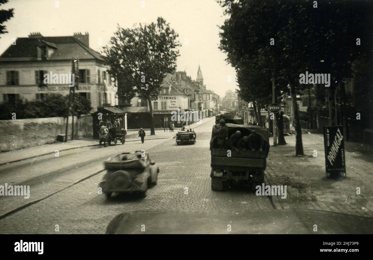 WWII WW2 german soldiers invades France - 14 june 1940, arriving in ...