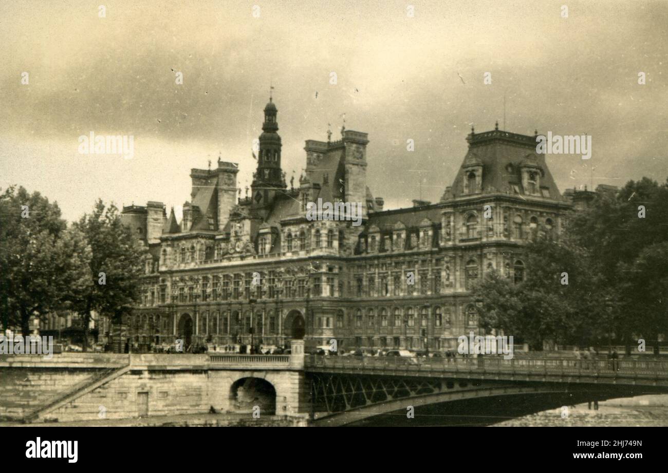 WWII WW2 german soldiers invades France - 14 june 1940, arriving in ...