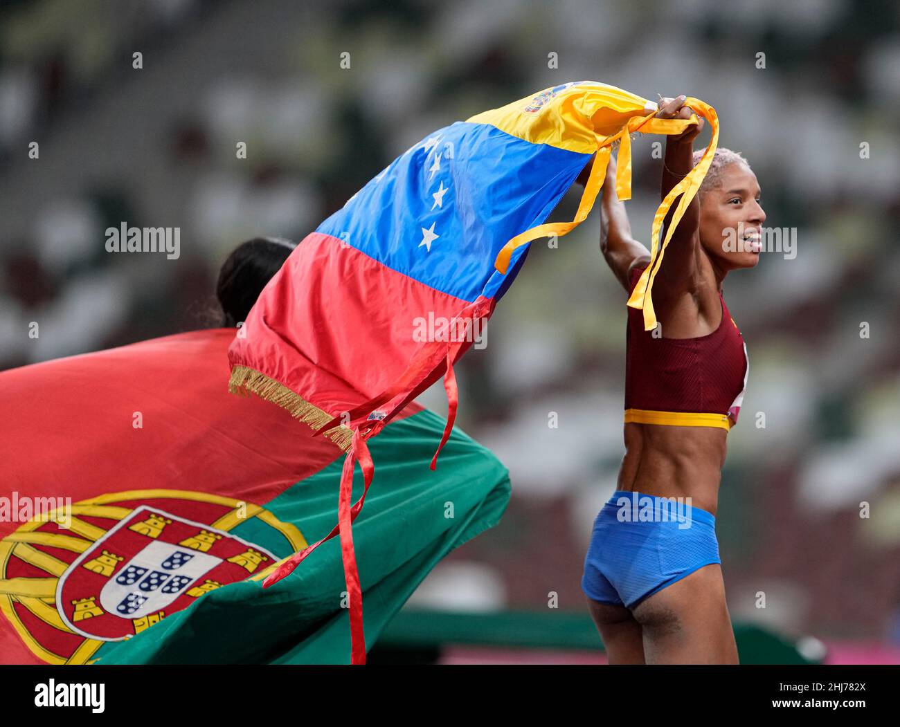 Athlete winner crying hi-res stock photography and images - Alamy