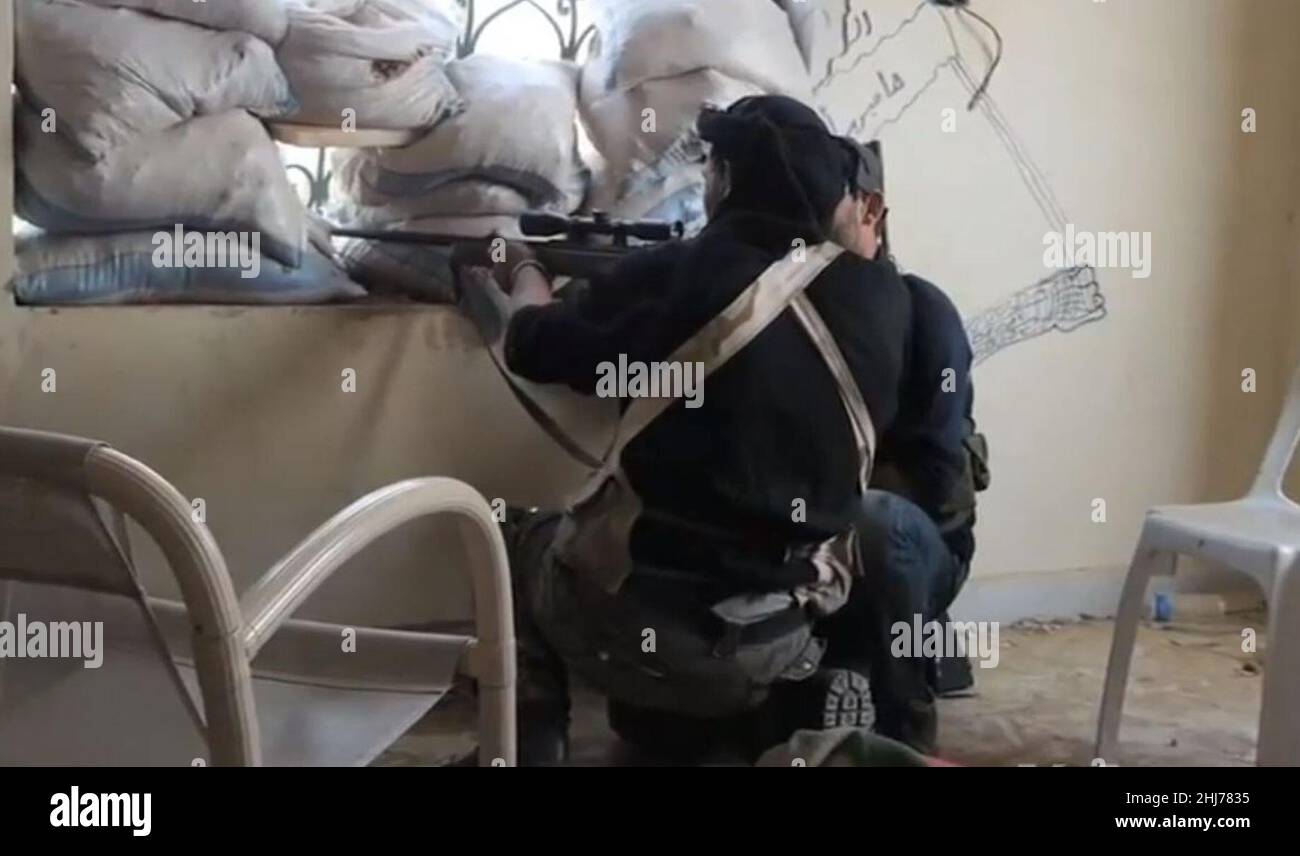 Syrian rebel sniper Stock Photo - Alamy