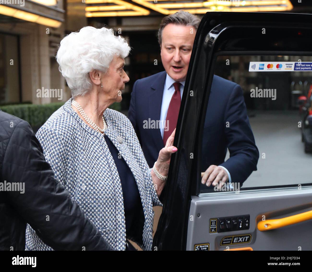 Oldie of the Year awards at Simpsons in the Strand.2017 Pic shows ...