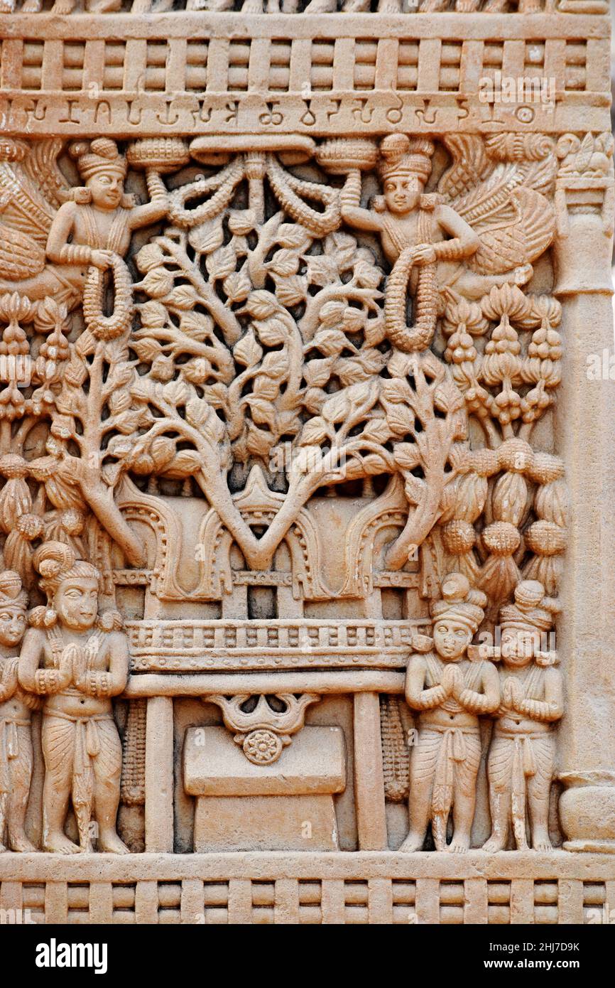 Stupa No 1, East Gateway, Left Pillar, Front Face Panel 2 : Worshipping ...