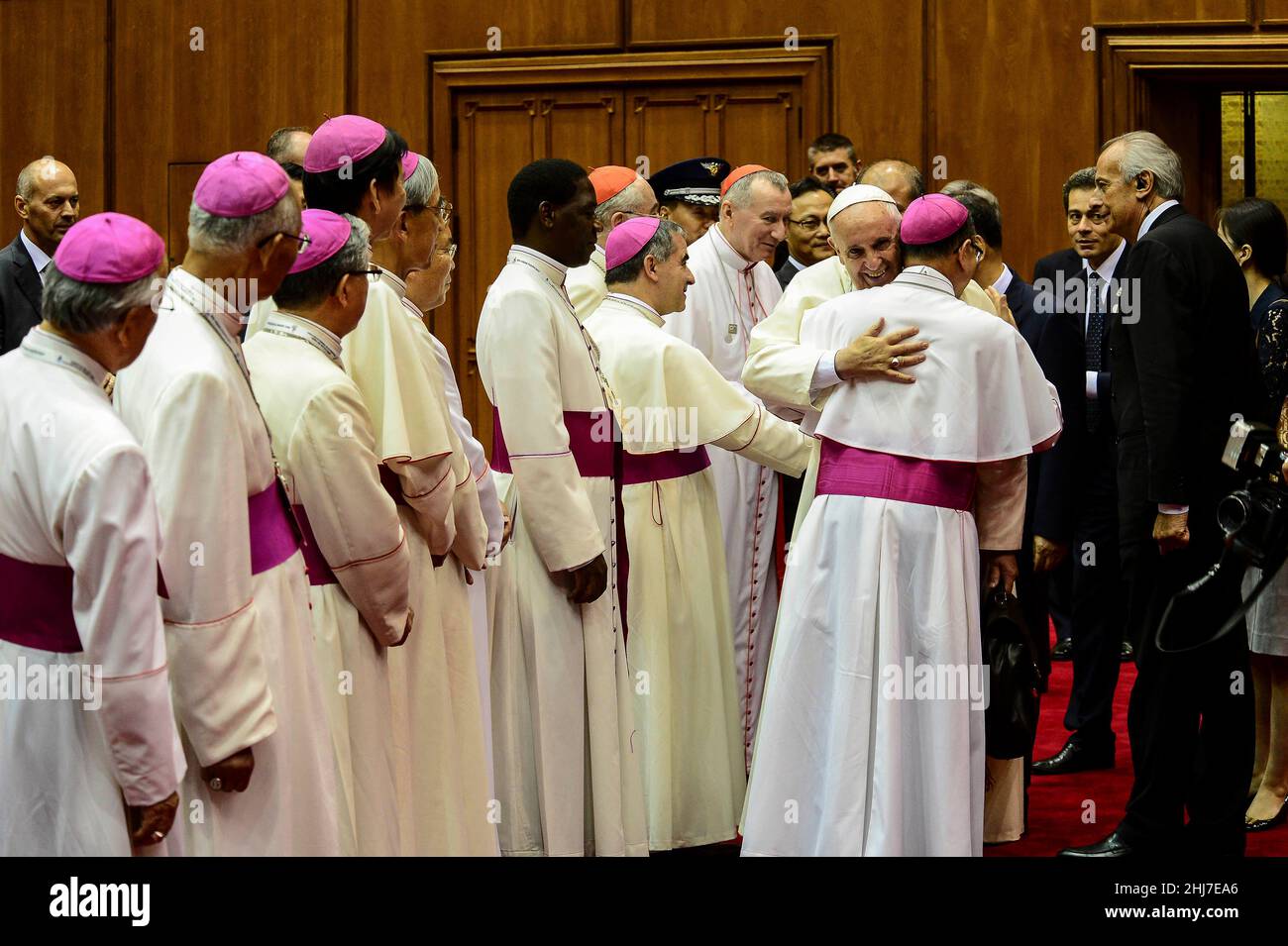 Francis pope 2013 conclave hi-res stock photography and images - Alamy