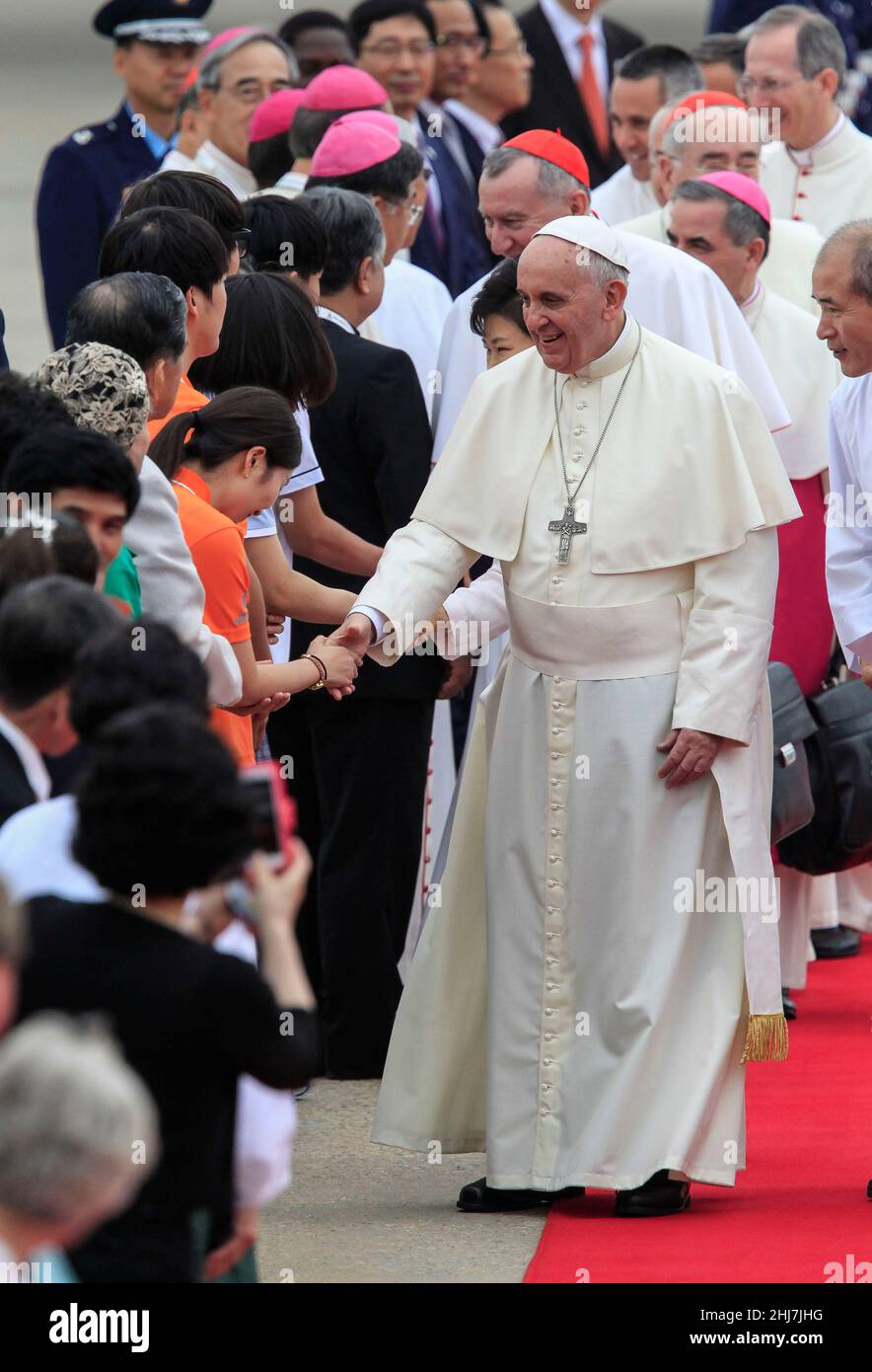 Aug 14, 2014 - Seoul, South Korea : Pope Francis arrive at the Seoul ...