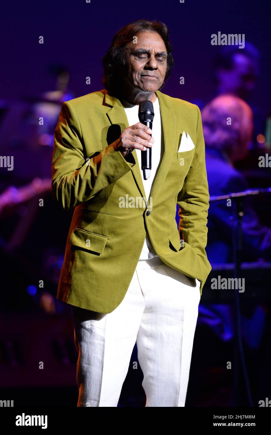 Fort Lauderdale FL, USA. 26th Jan, 2022. Johnny Mathis performs at The ...