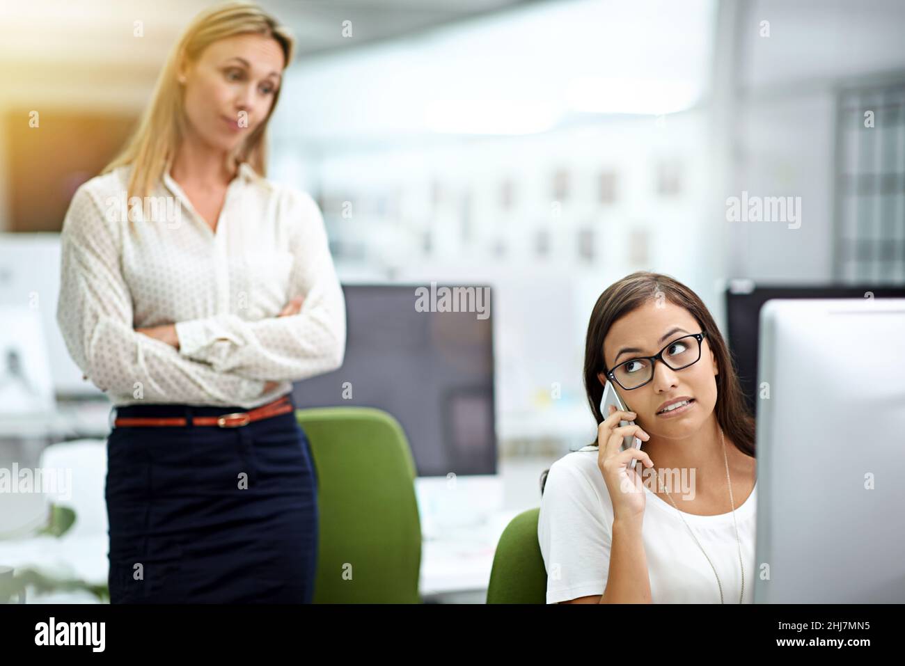 Woman caught work hi-res stock photography and images - Alamy