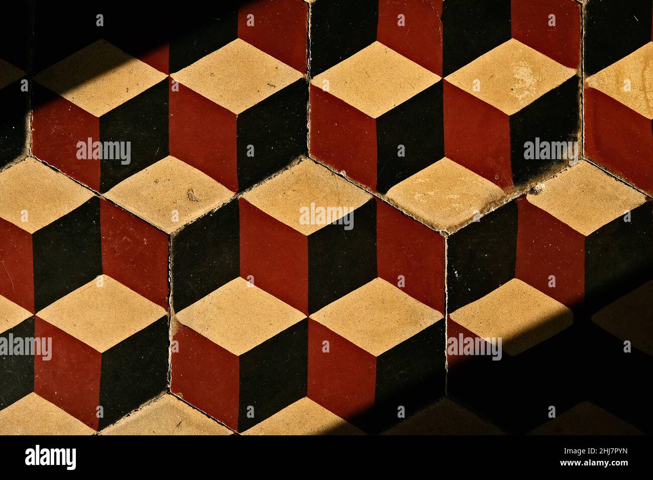 Old floor tiles hi-res stock photography and images - Alamy