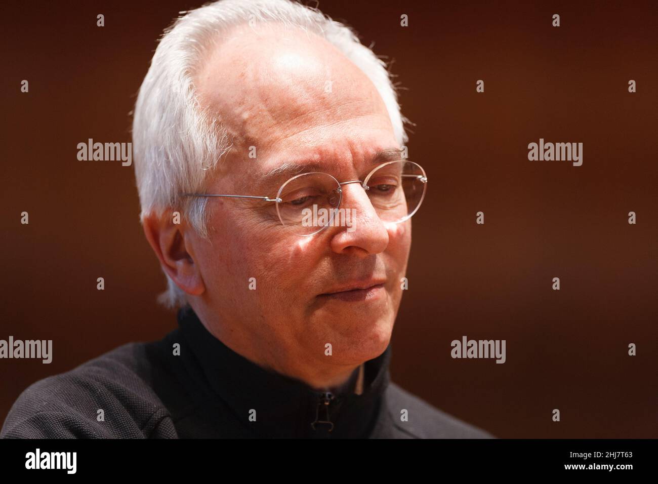 John Christopher Williams OBE, rehearsing with English Chamber ...