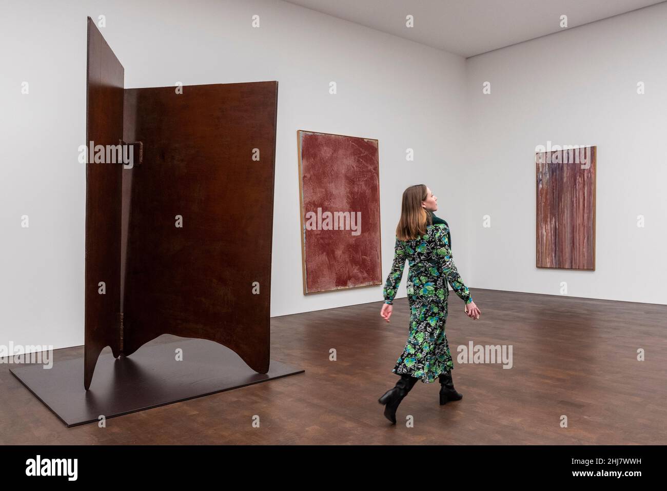 Larry gagosian gallery hi-res stock photography and images - Alamy