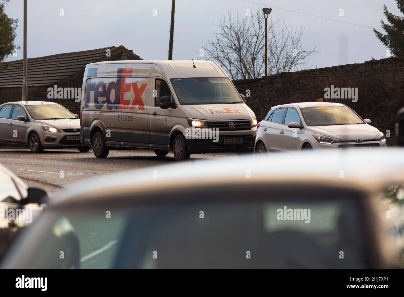 Long winding queue hi-res stock photography and images - Alamy