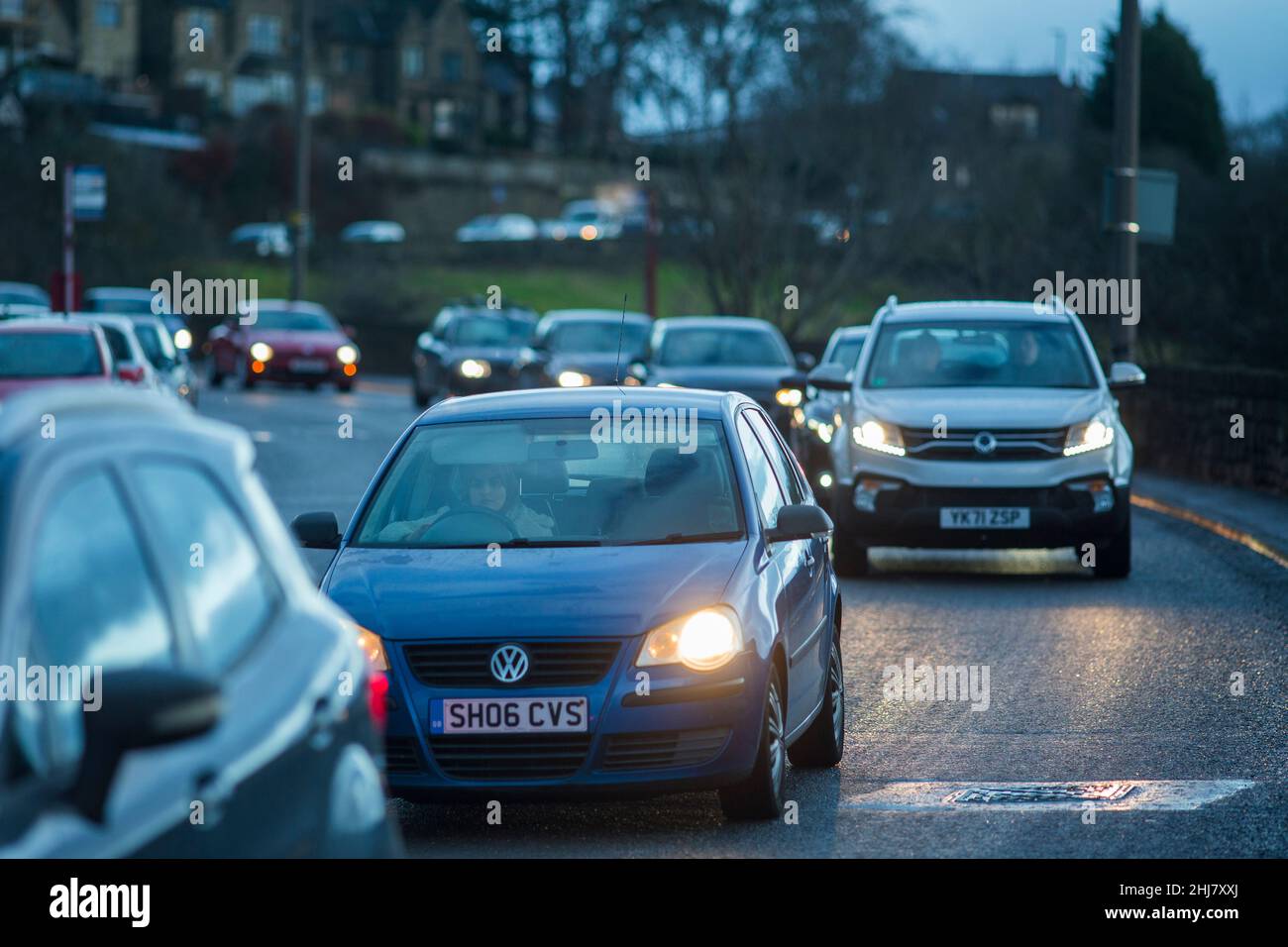 Long winding queue hi-res stock photography and images - Alamy