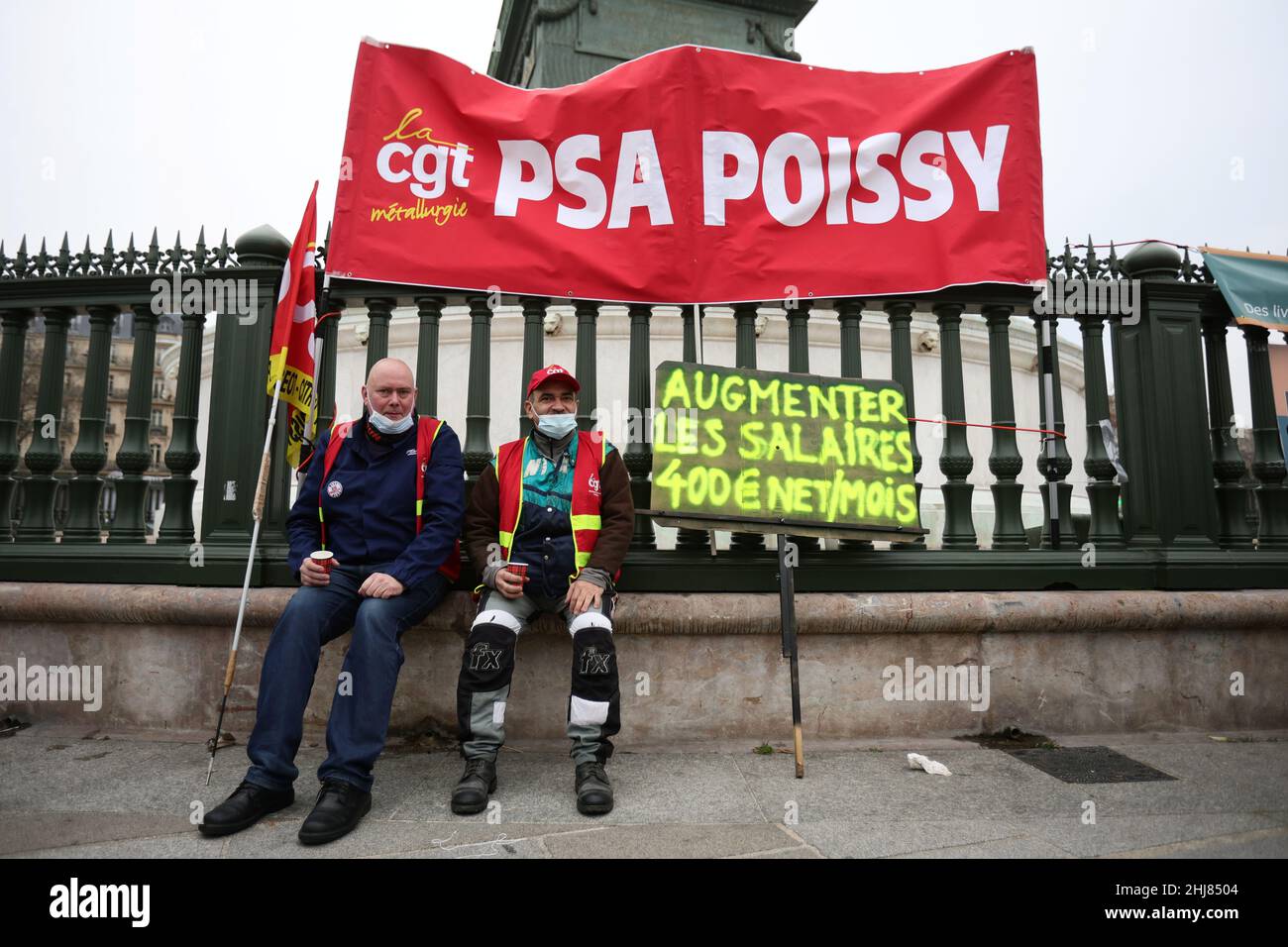 Psa poissy hi-res stock photography and images - Alamy