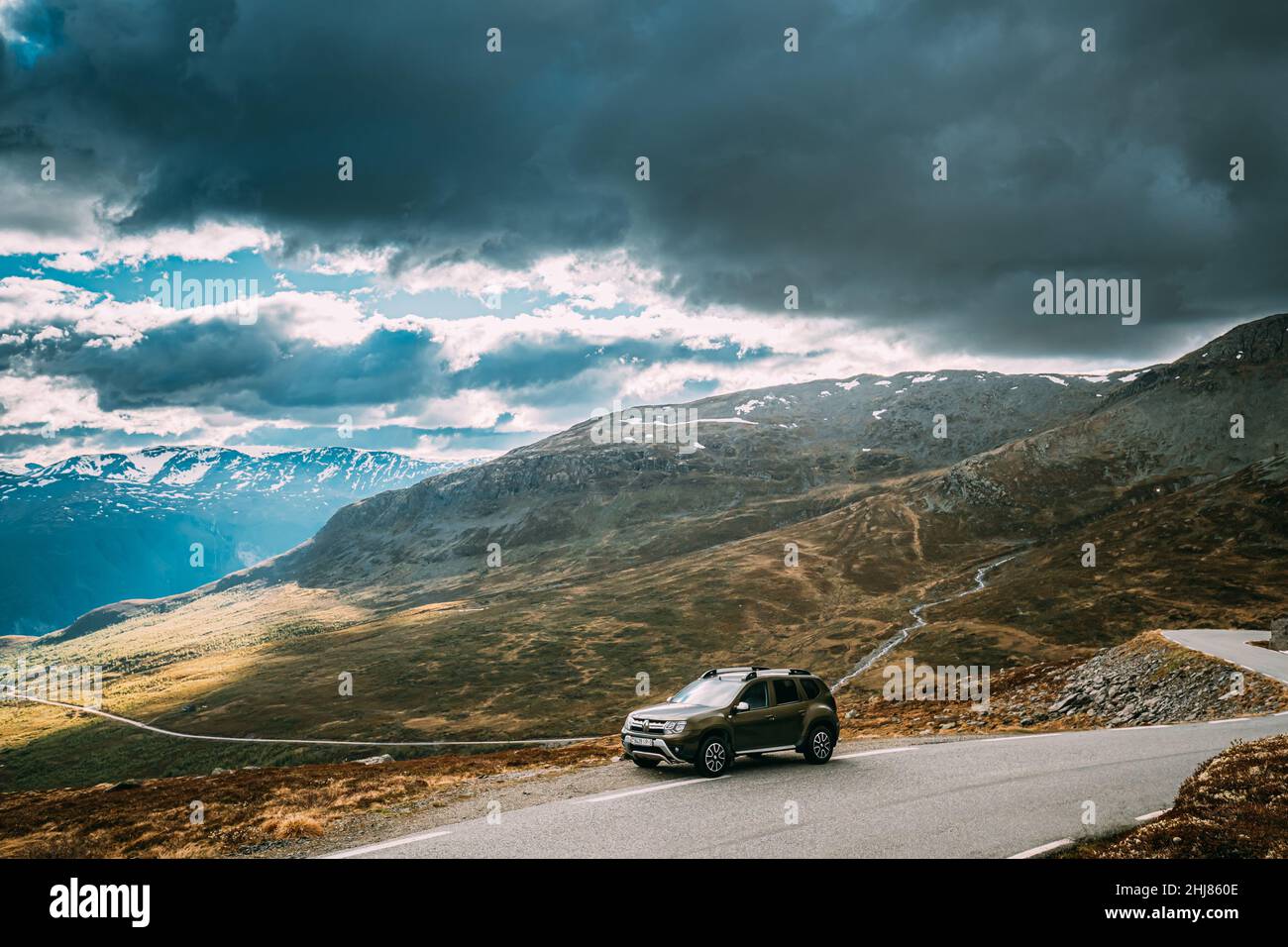 Aurlandsfjellet, Norway. Car Renault Duster SUV Parked Near ...