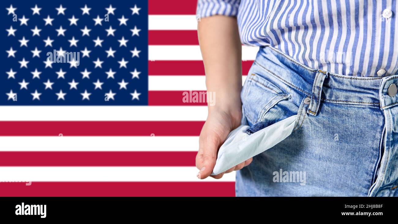 Woman with empty pockets hi-res stock photography and images - Alamy