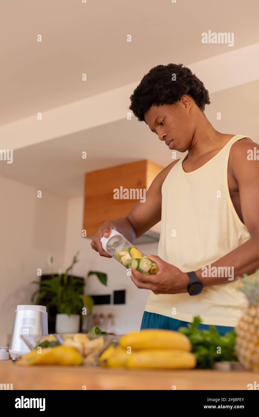 Juicer man hi-res stock photography and images - Alamy