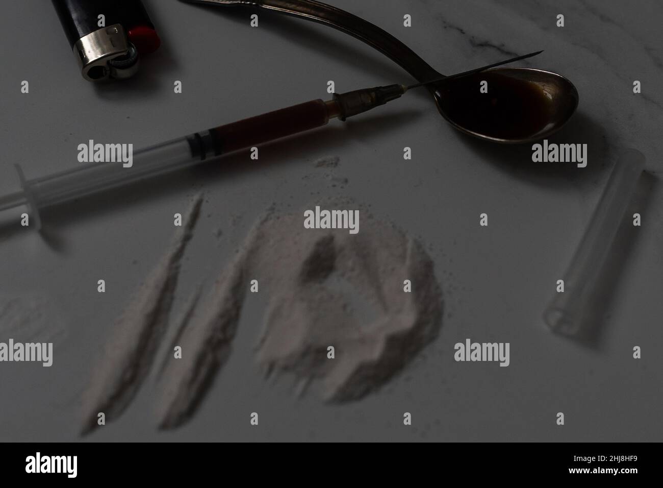 Syringes, drugs, heroin, and cooked Stock Photo - Alamy