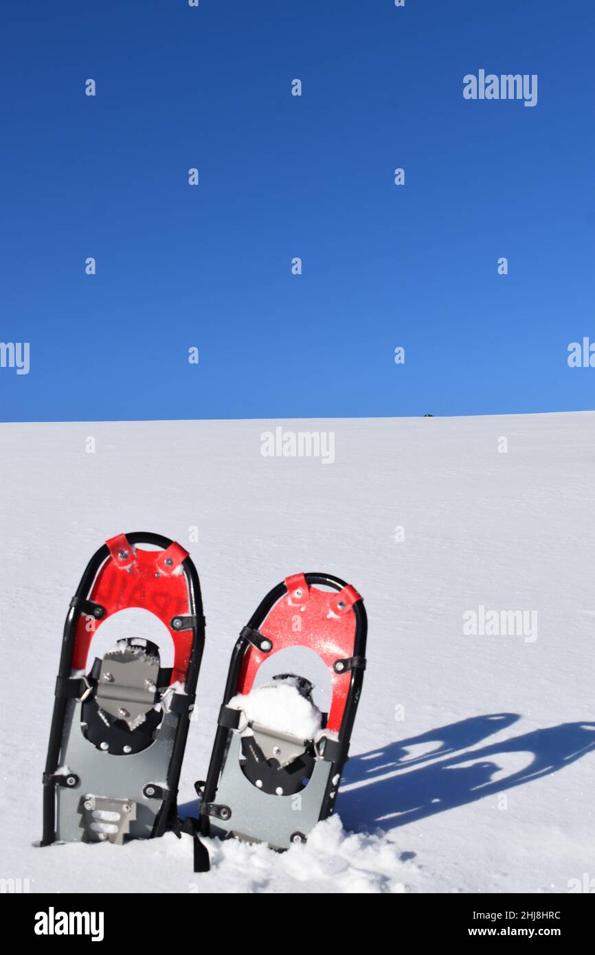 Raquette snow hi-res stock photography and images - Alamy