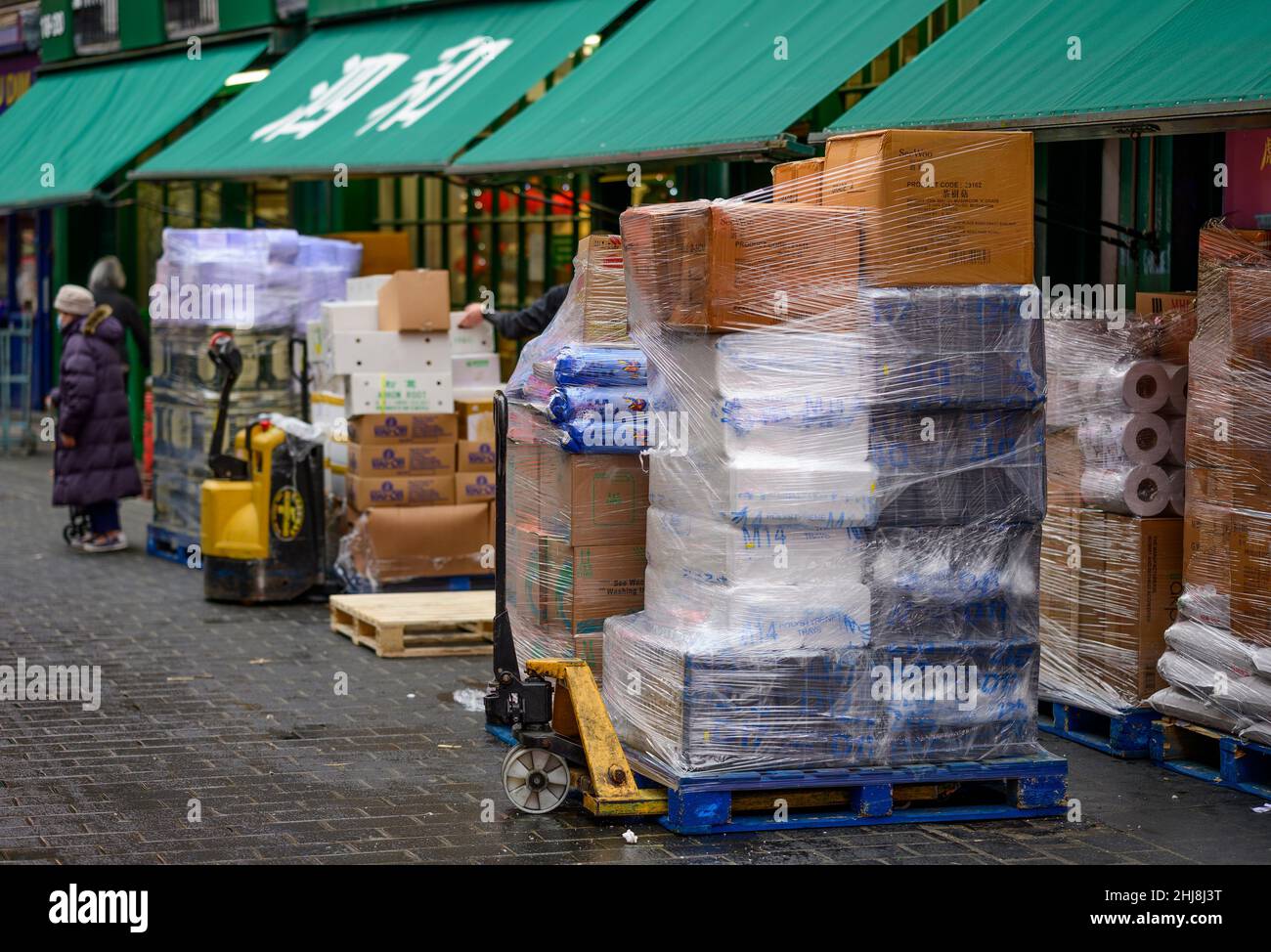 Imported goods hi-res stock photography and images - Alamy