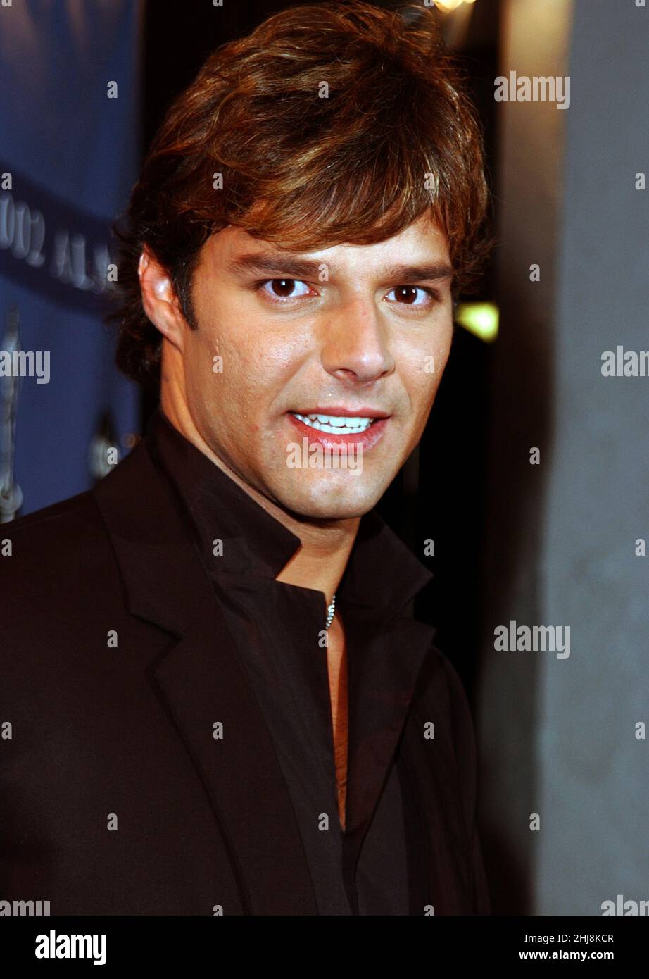 Ricky Martin backstage at the Alma Awards 2002 Credit: Ron Wolfson ...