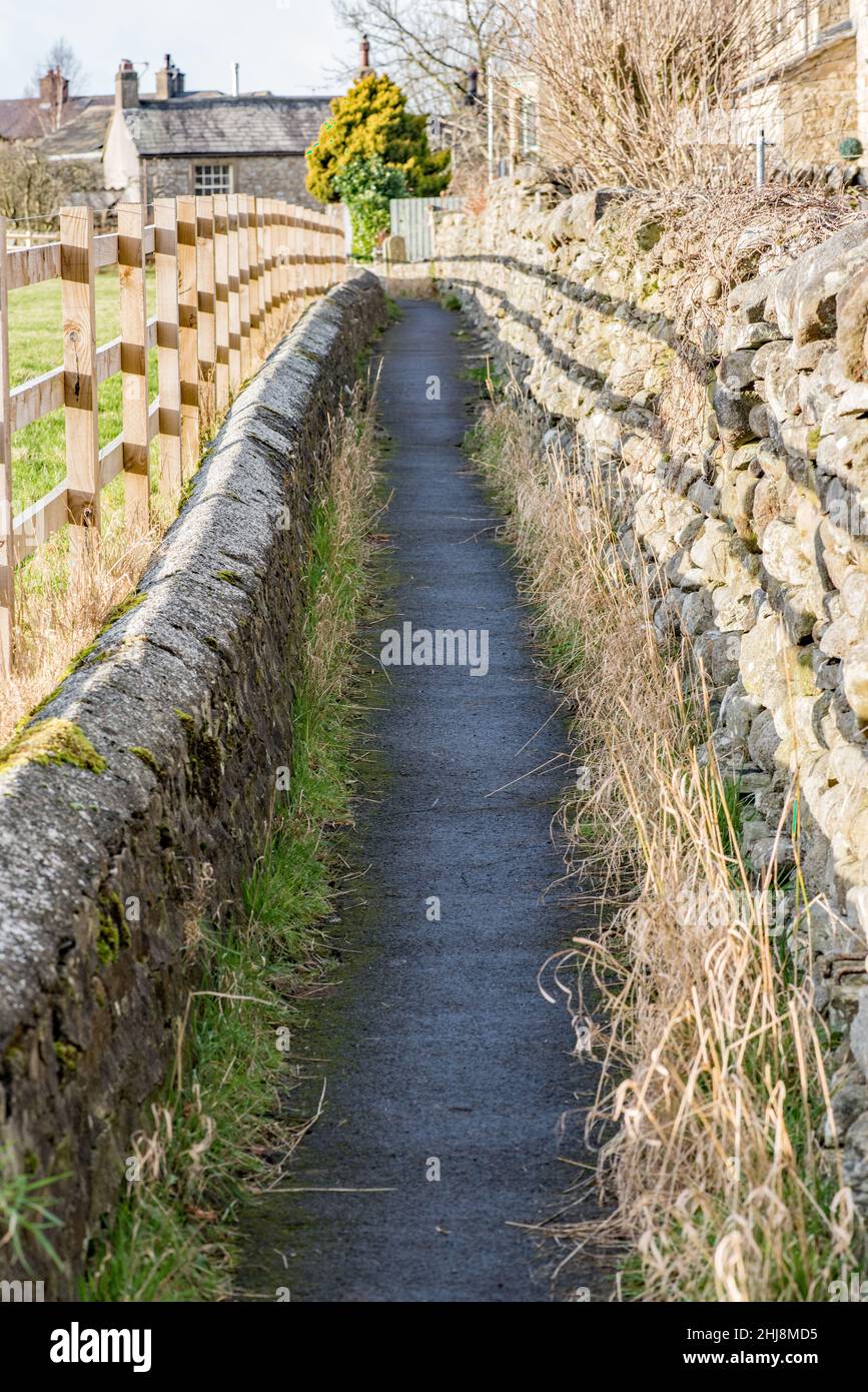 A Yorkshire ginnel. In this case it is called Todd Styles and is ...