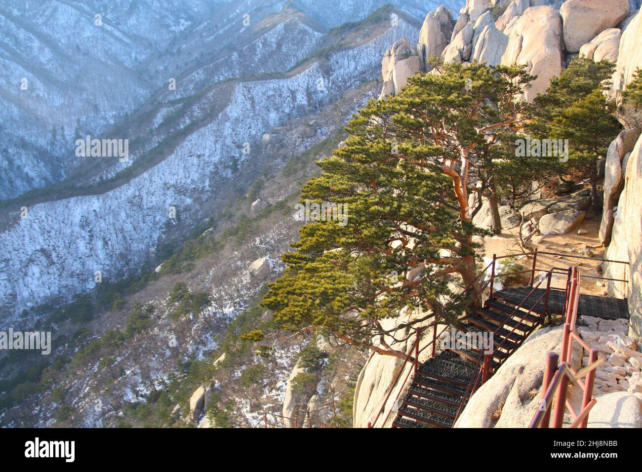 Seoraksan National Park, South Korea Stock Photo - Alamy