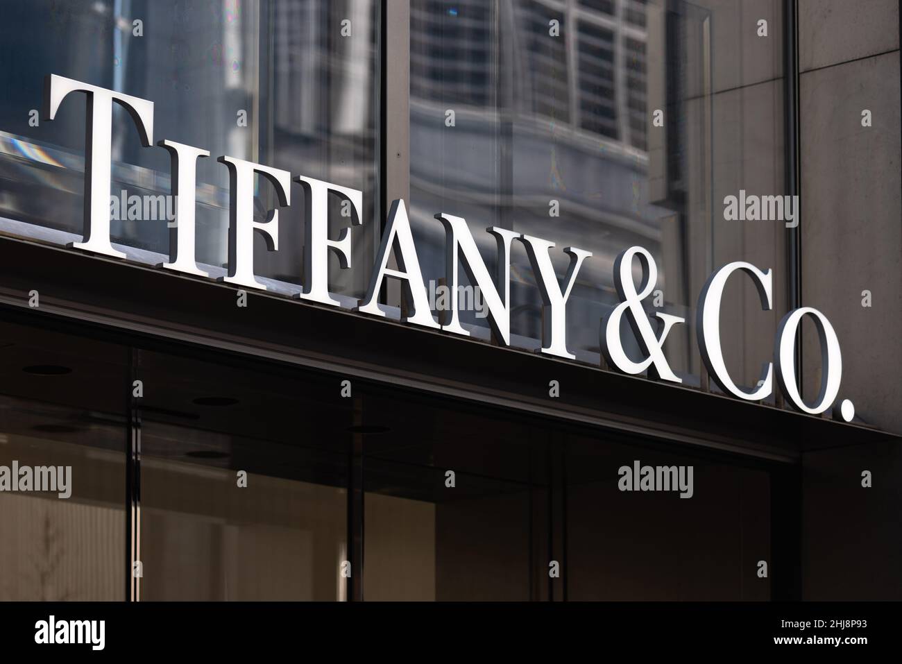 Tokyo, Japan. 27th Jan, 2022. American luxury jewelry company Tiffany ...