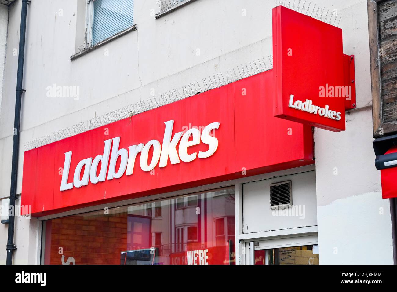 Betting shops bookmaker hi-res stock photography and images - Alamy