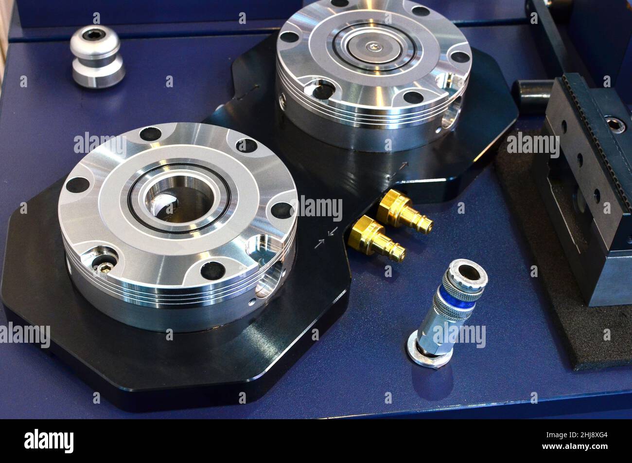 Precision turning chucks for modern CNC machines for machining and ...