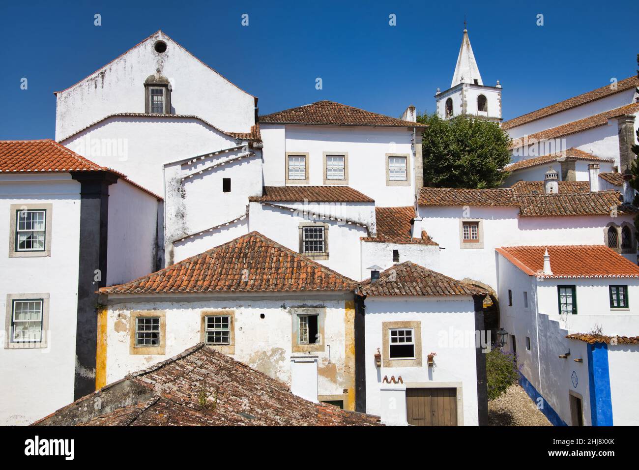 Closeup of city buildings in the daylight Stock Photo - Alamy