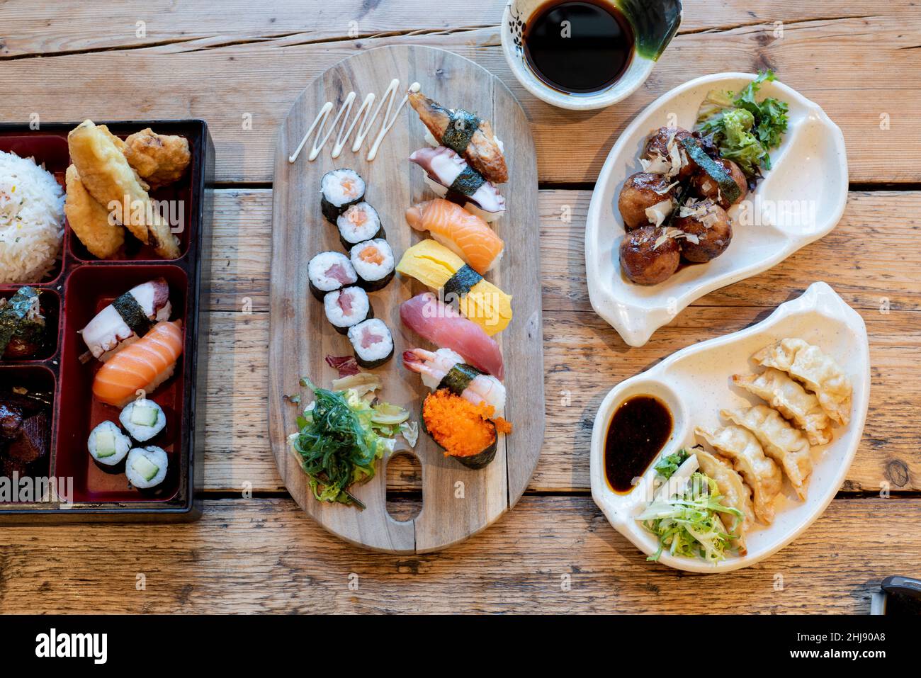 Japanese Asian cuisine : Delux sushi platter with salmon & tuna nori ...