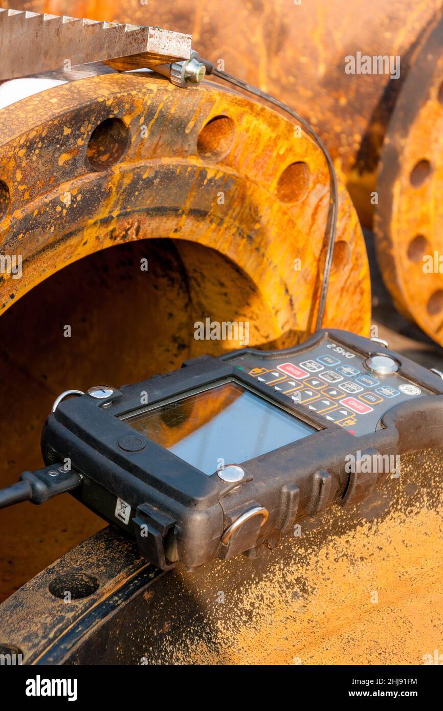 Non-destructive testing of a heat-exchanger part. Ultrasonic wall ...