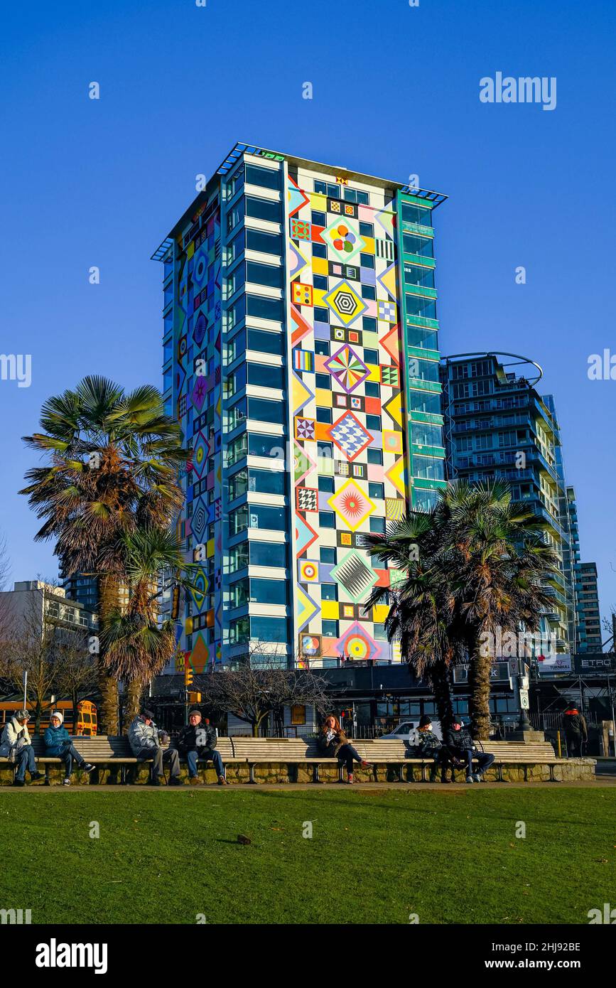 The Berkeley building murals by Douglas Coupland, West End, .Vancouver ...