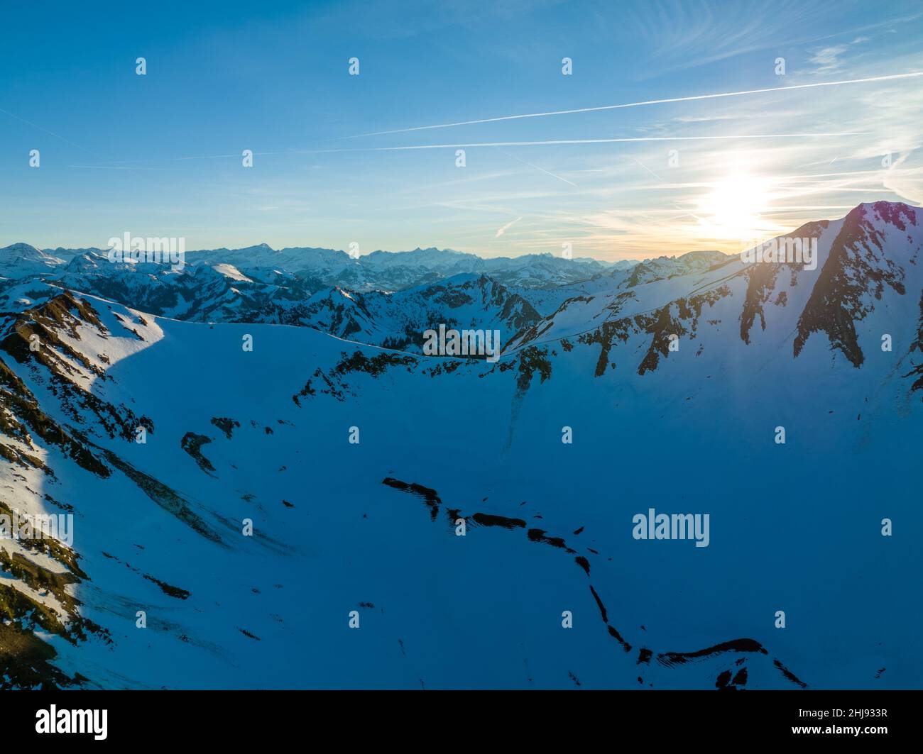 Beautiful Swiss mountains in the Alps near the city of Bern and Thun ...