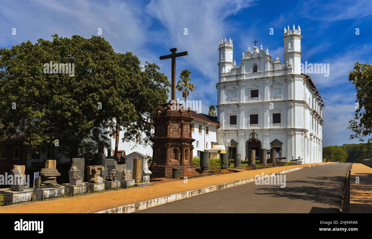 Church of St. Francis of Assisi in Old Goa, India Stock Photo - Alamy