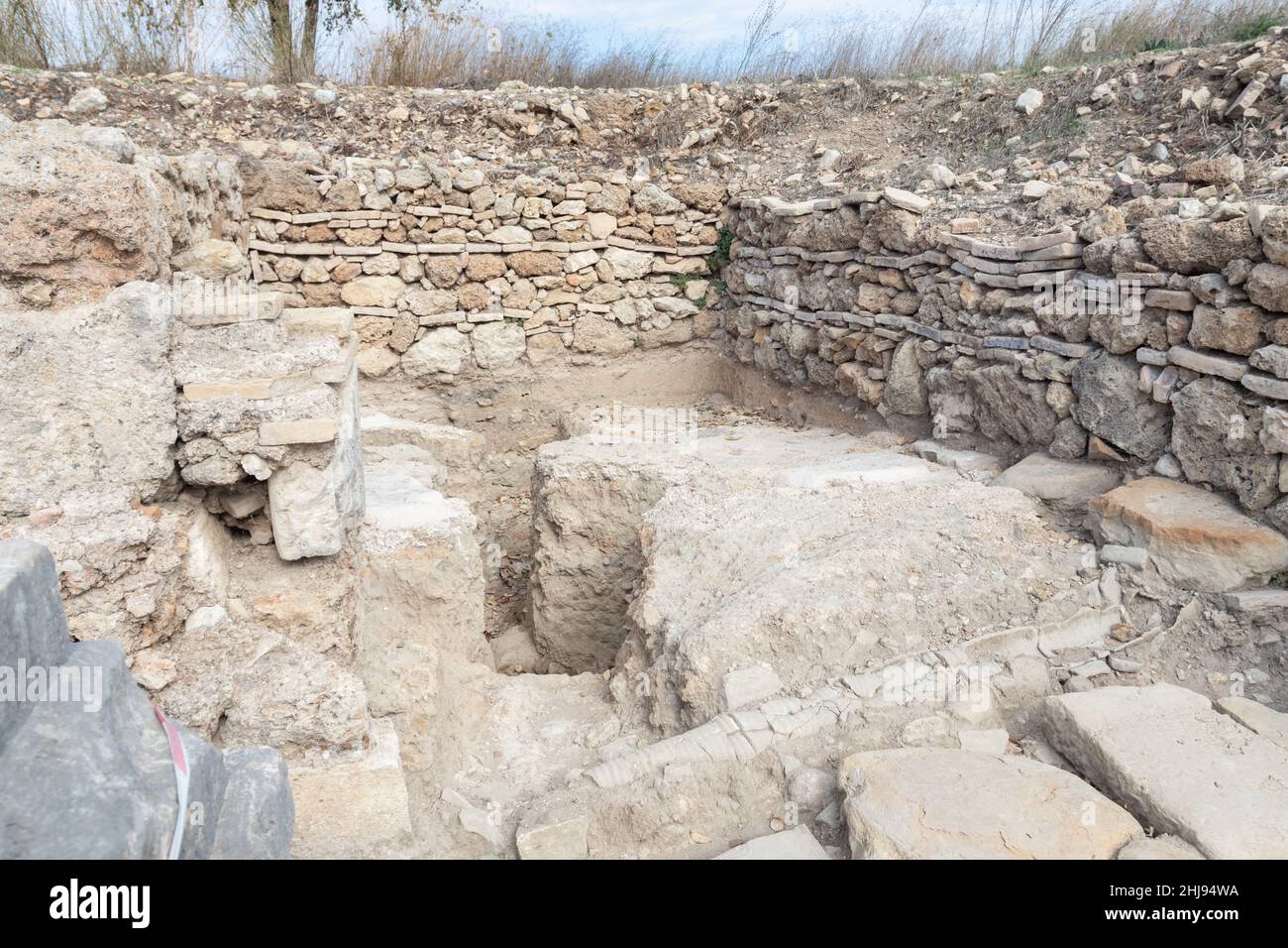 The remains of the ancient city of Perge, Turkey Stock Photo - Alamy
