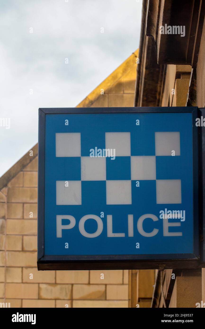 Uk police logo hi-res stock photography and images - Alamy
