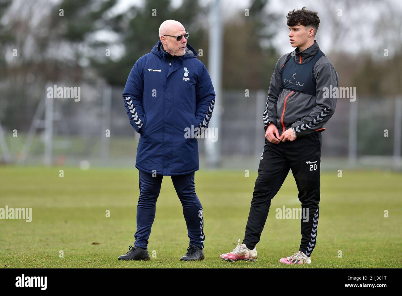 OLDHAM, UK. JAN 27TH Tommy Wright (Assistant Head Coach) of Oldham ...