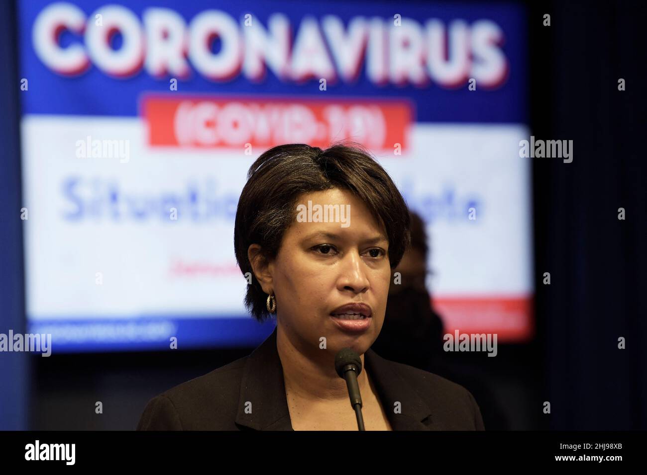 Situational update hi-res stock photography and images - Alamy