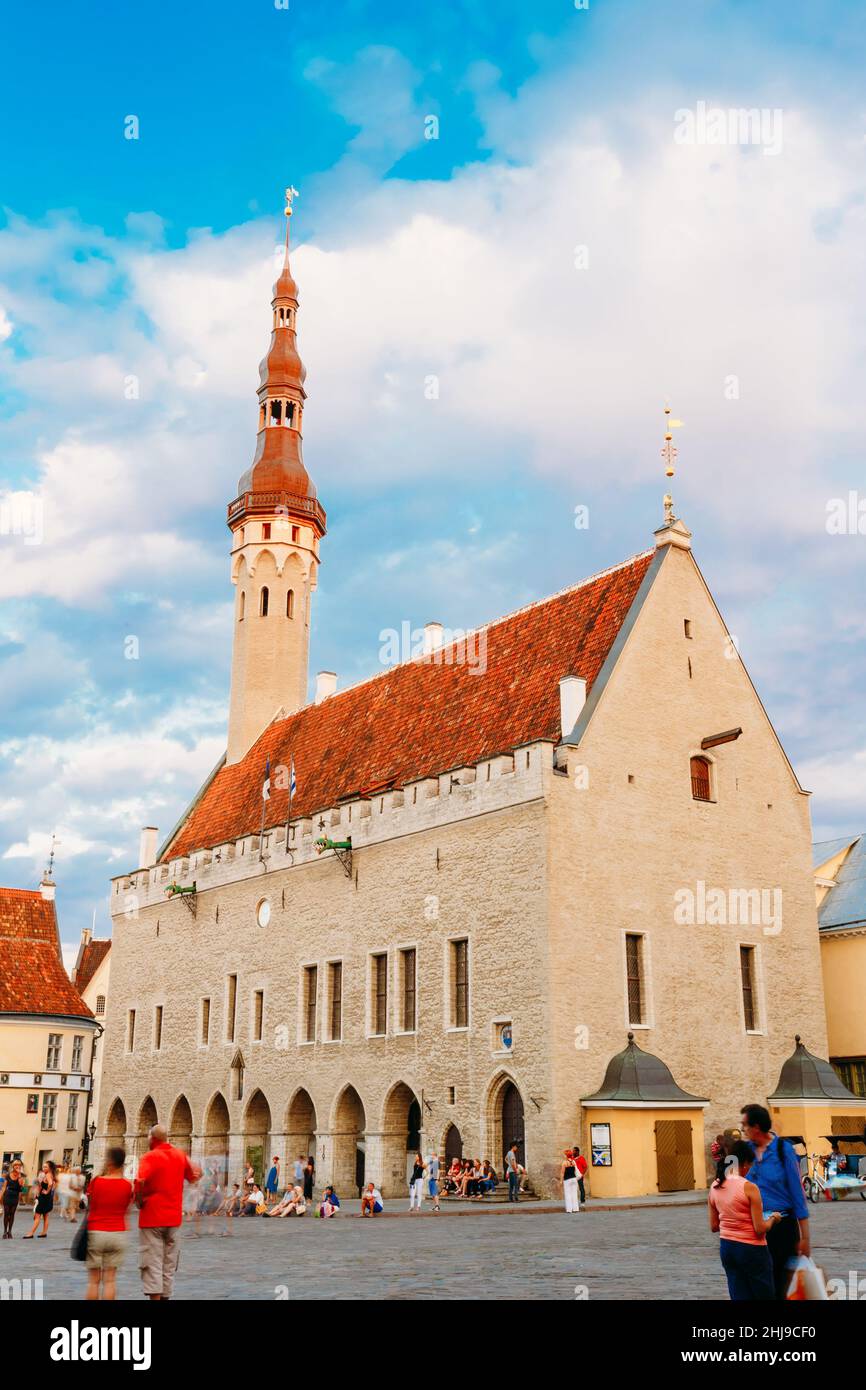Tallinn central Town Hall Square by Evening (Raekoja Plats Stock Photo ...