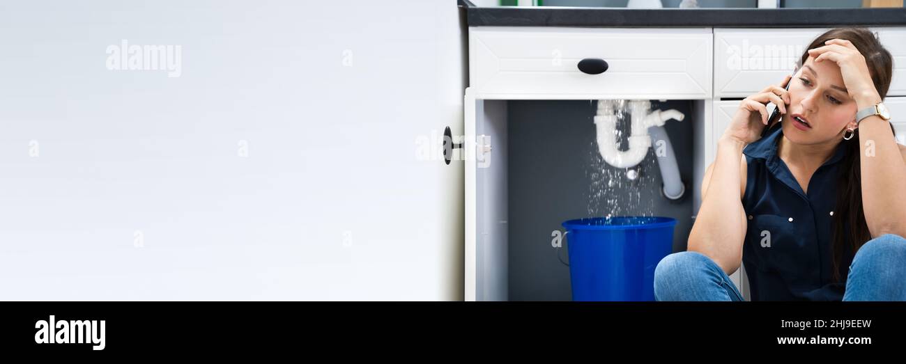 Sink Pipe Water Leak. Plumbing Damage At Home Stock Photo - Alamy