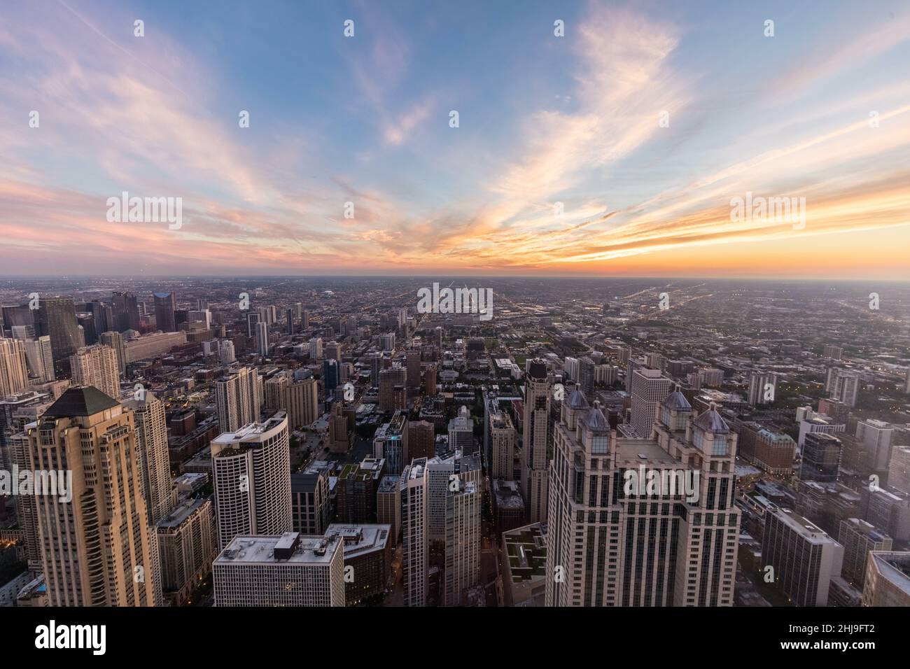 Chicago Illinois Skyline at Sunset Stock Photo - Alamy