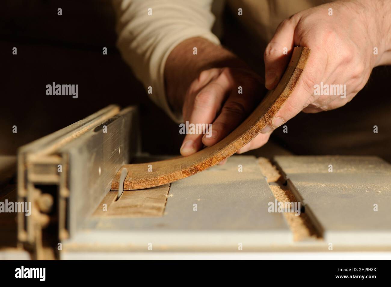 Curved wood carving chisel hi-res stock photography and images - Alamy