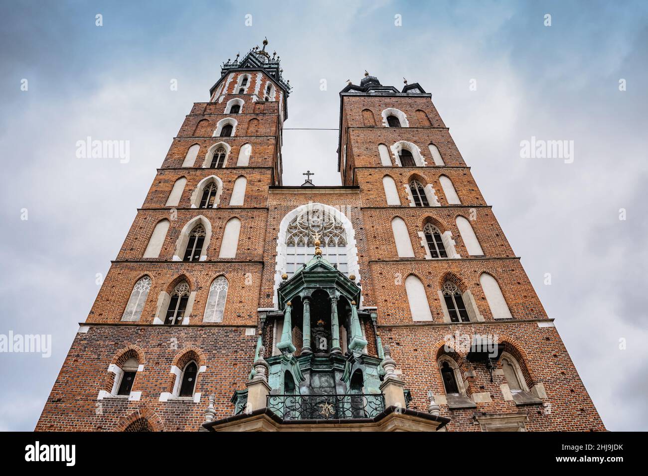 Poland brick gothic architecture hi-res stock photography and images ...